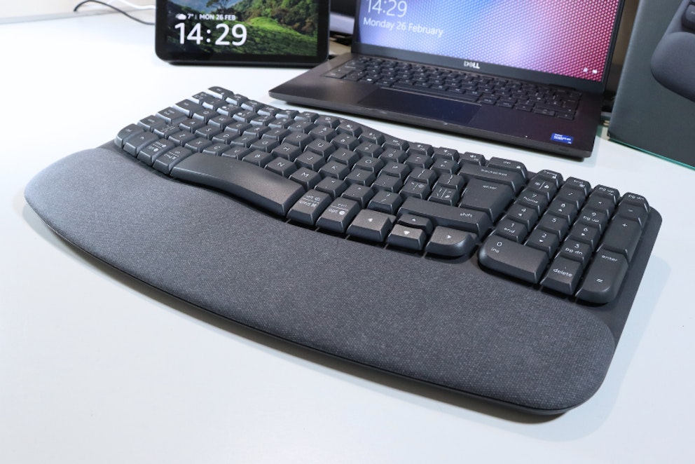 Logitech Wave Keys ergonomic keyboard review