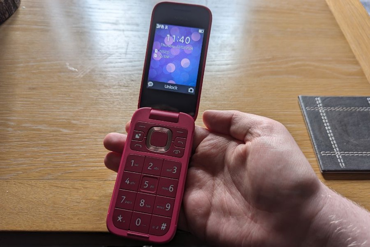 Keeping it simple: Nokia 2660 Flip review