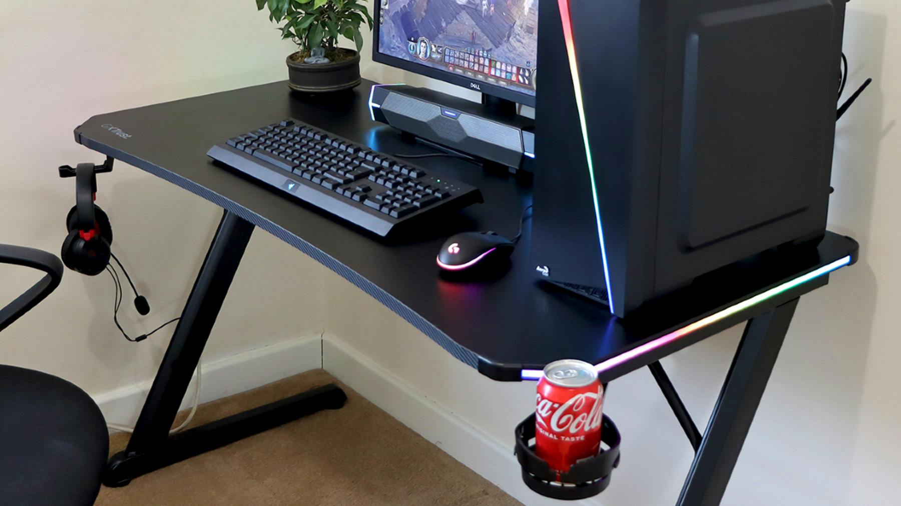 Trust Luminus RGB Gaming Desk review: Lights, colour, action