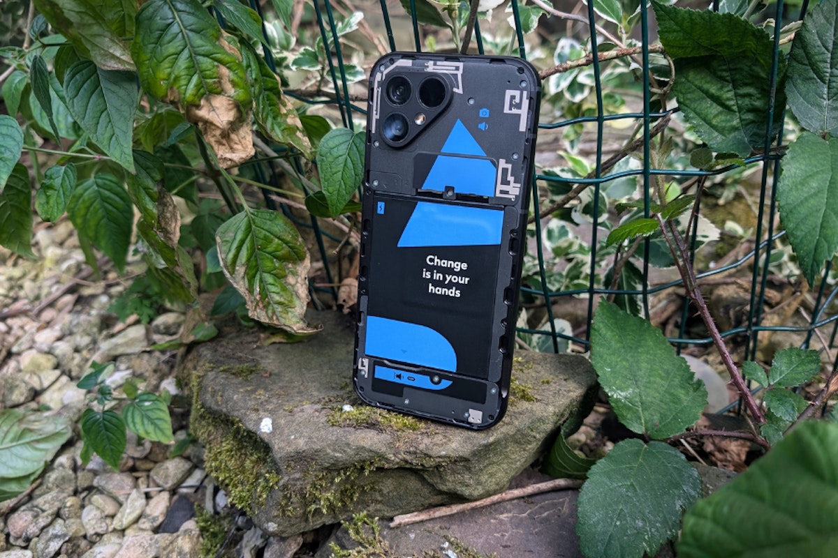 Affordable, repairable, incredible: HMD Skyline phone review