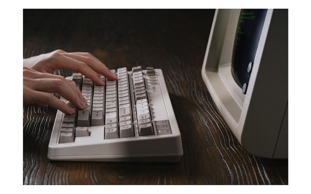 8BitDo Retro Mechanical Keyboard C64 Edition review: Back to the '80s