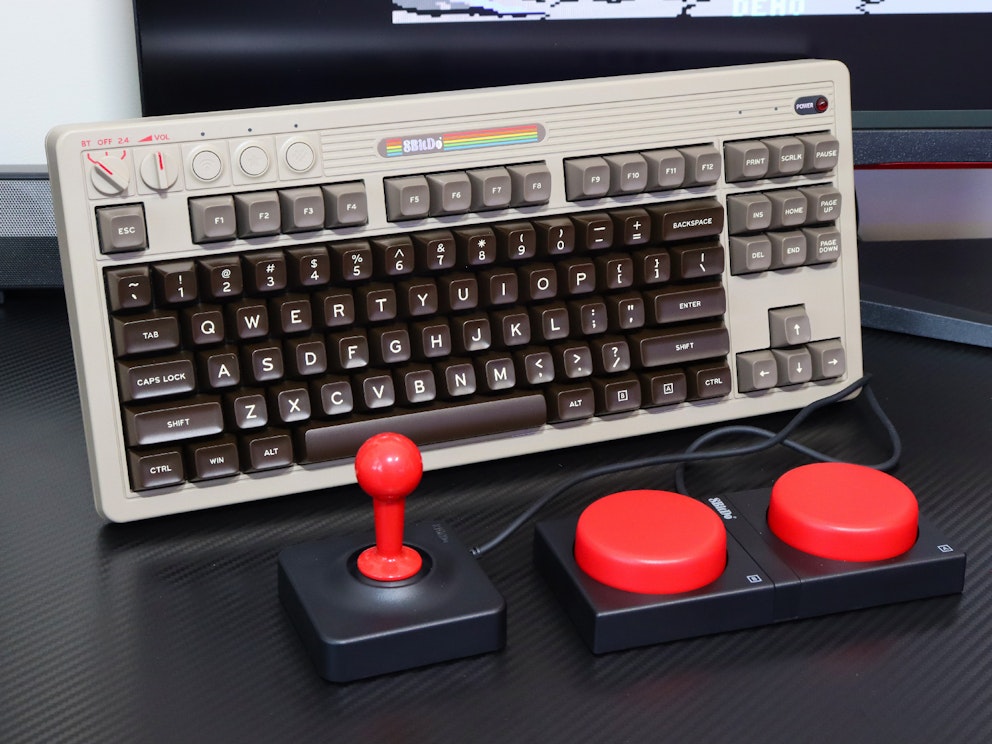 8BitDo Retro Mechanical Keyboard C64 Edition review: Back to the '80s