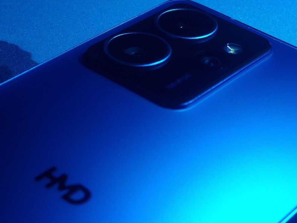 Affordable, repairable, incredible: HMD Skyline phone review
