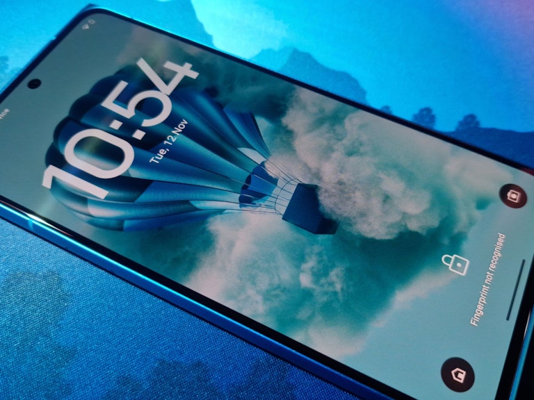 Affordable, repairable, incredible: HMD Skyline phone review