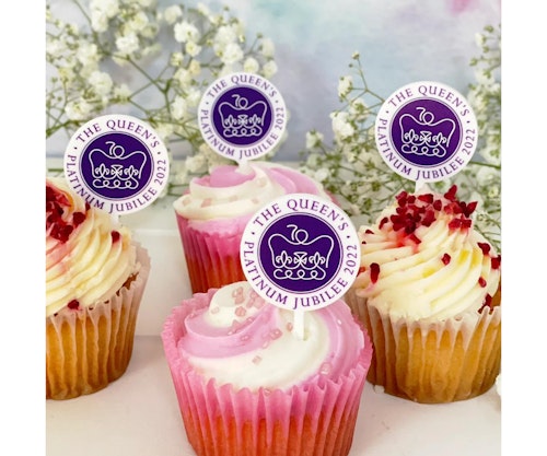 Best cake toppers for your Jubilee baking | Wellbeing | Yours