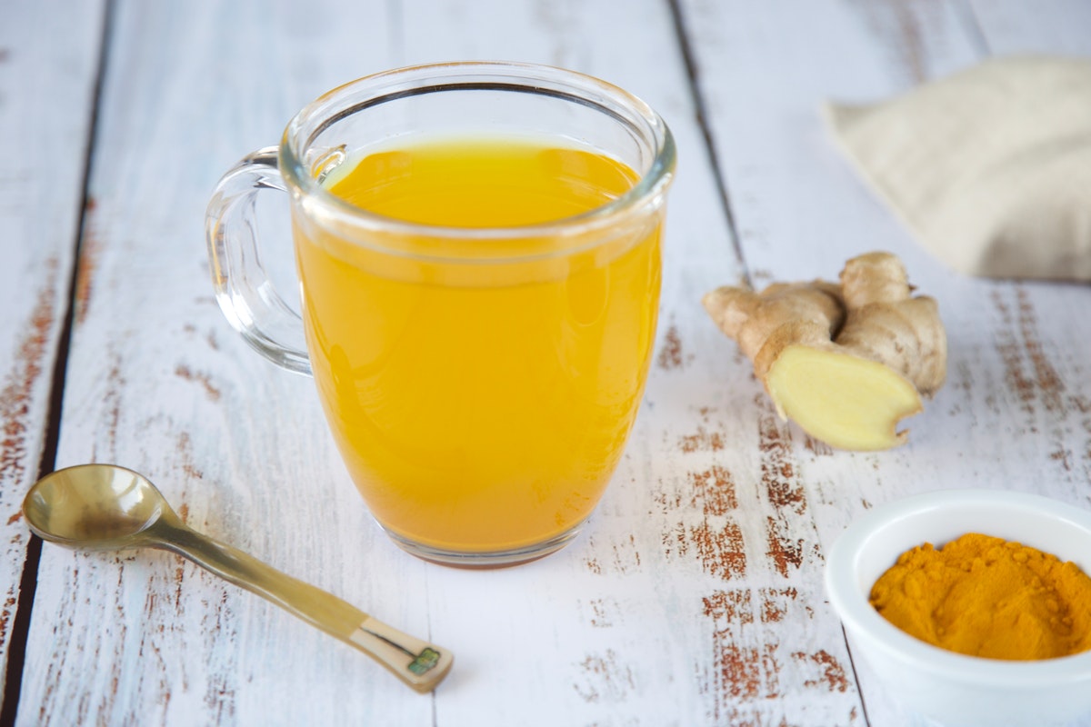 Benefits of turmeric tea and how to make a tasty cuppa