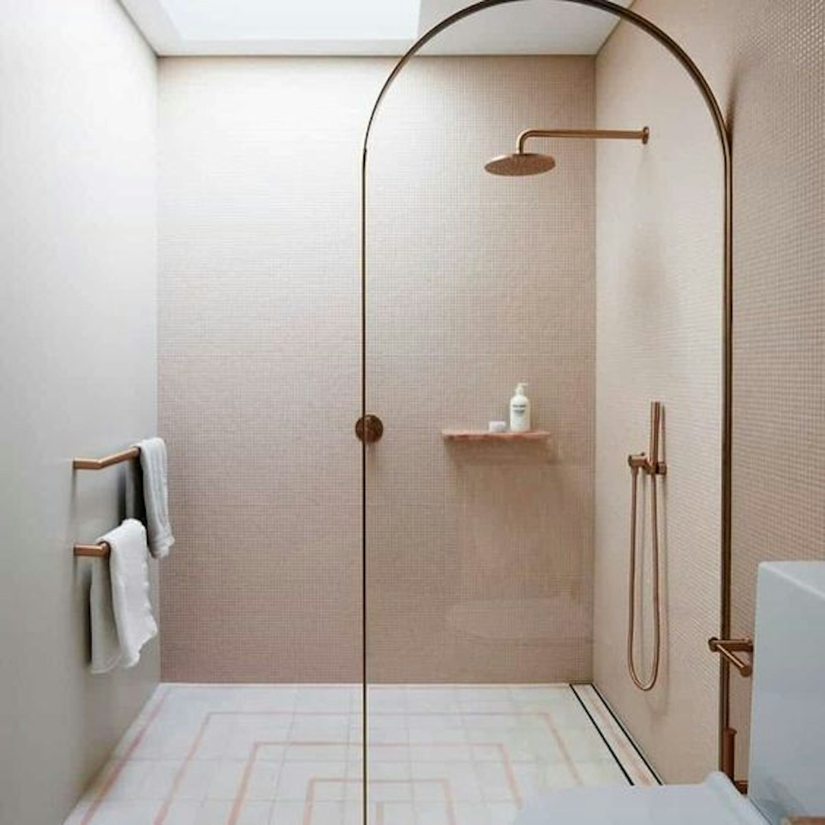 15 beautiful walk-in shower ideas