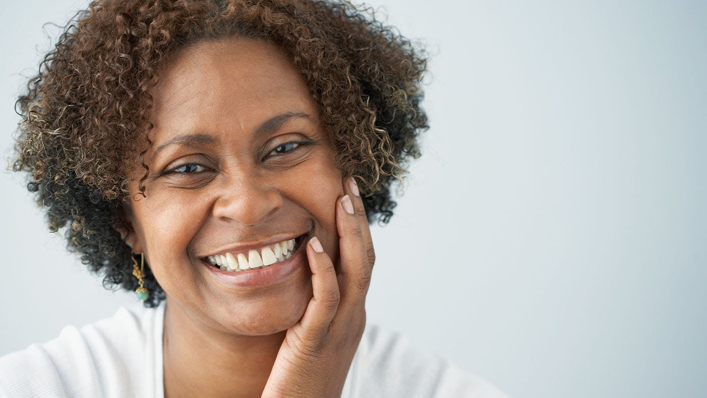 Natural teeth whitening methods you can try at home