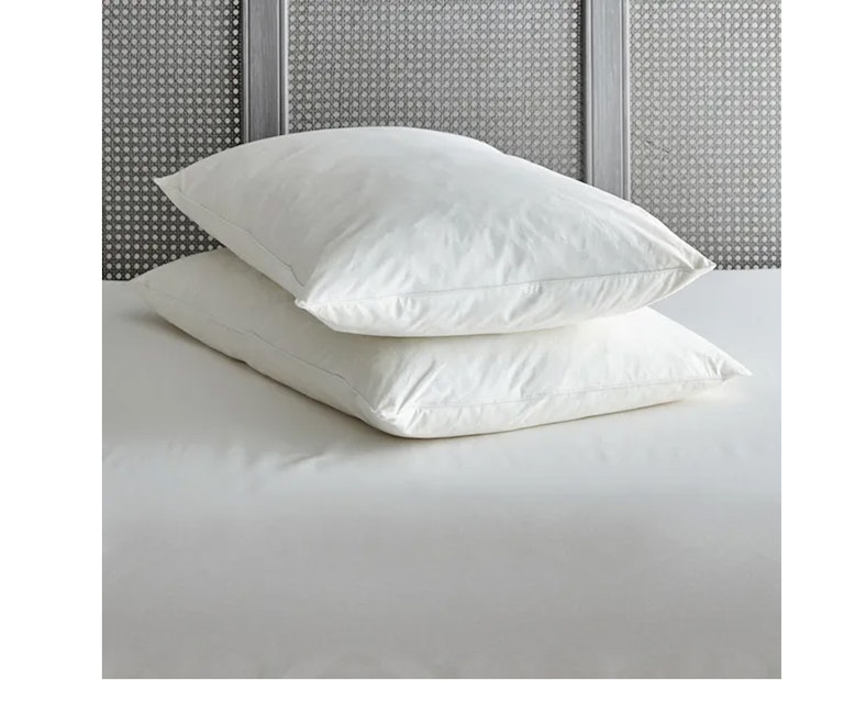 Best feather pillows for comfortable and luxurious sleep