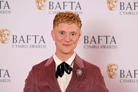 BBC Radio 2 presenters: Who hosts the breakfast show?