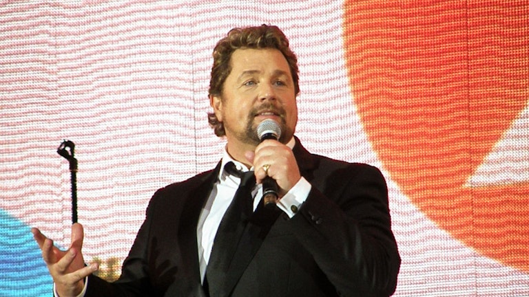 BBC Radio 2 presenters: Who hosts the breakfast show?