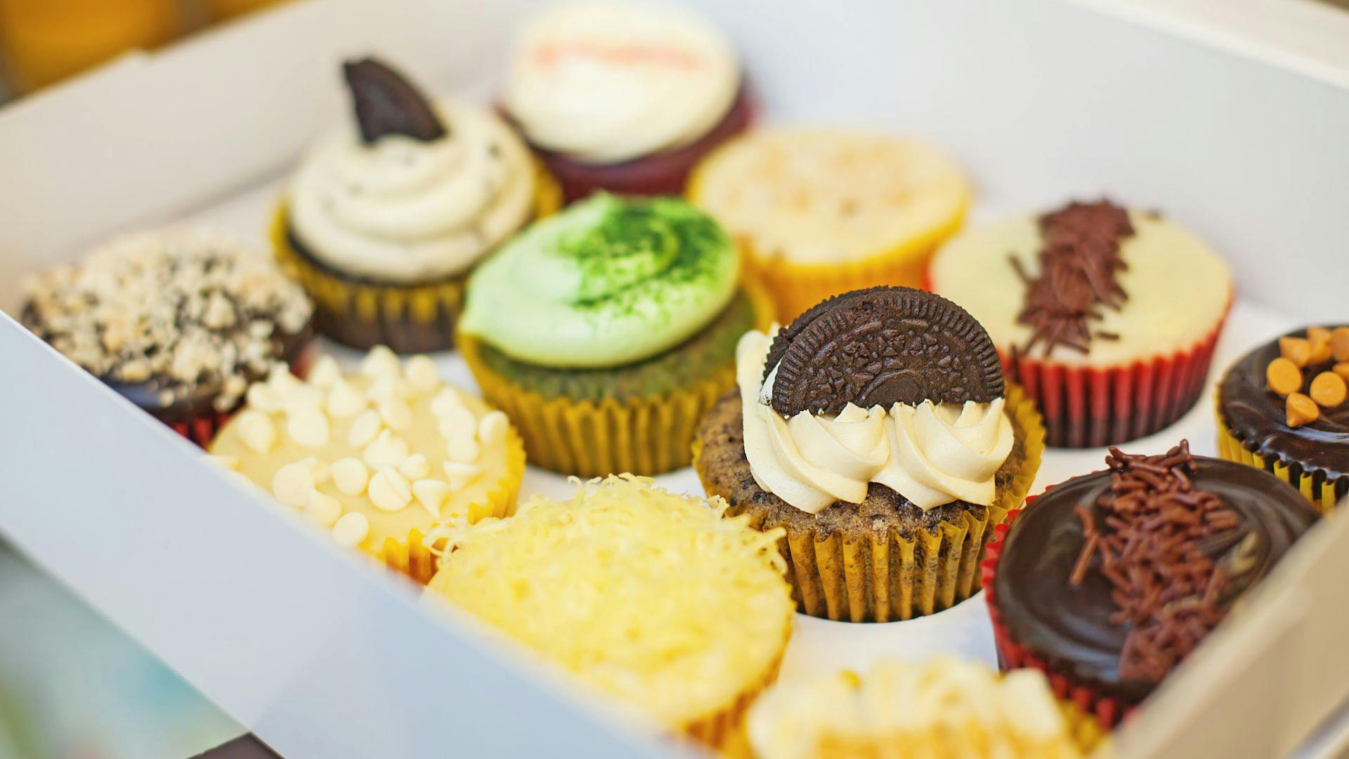 Best brownies, cookies and cakes by post 2025