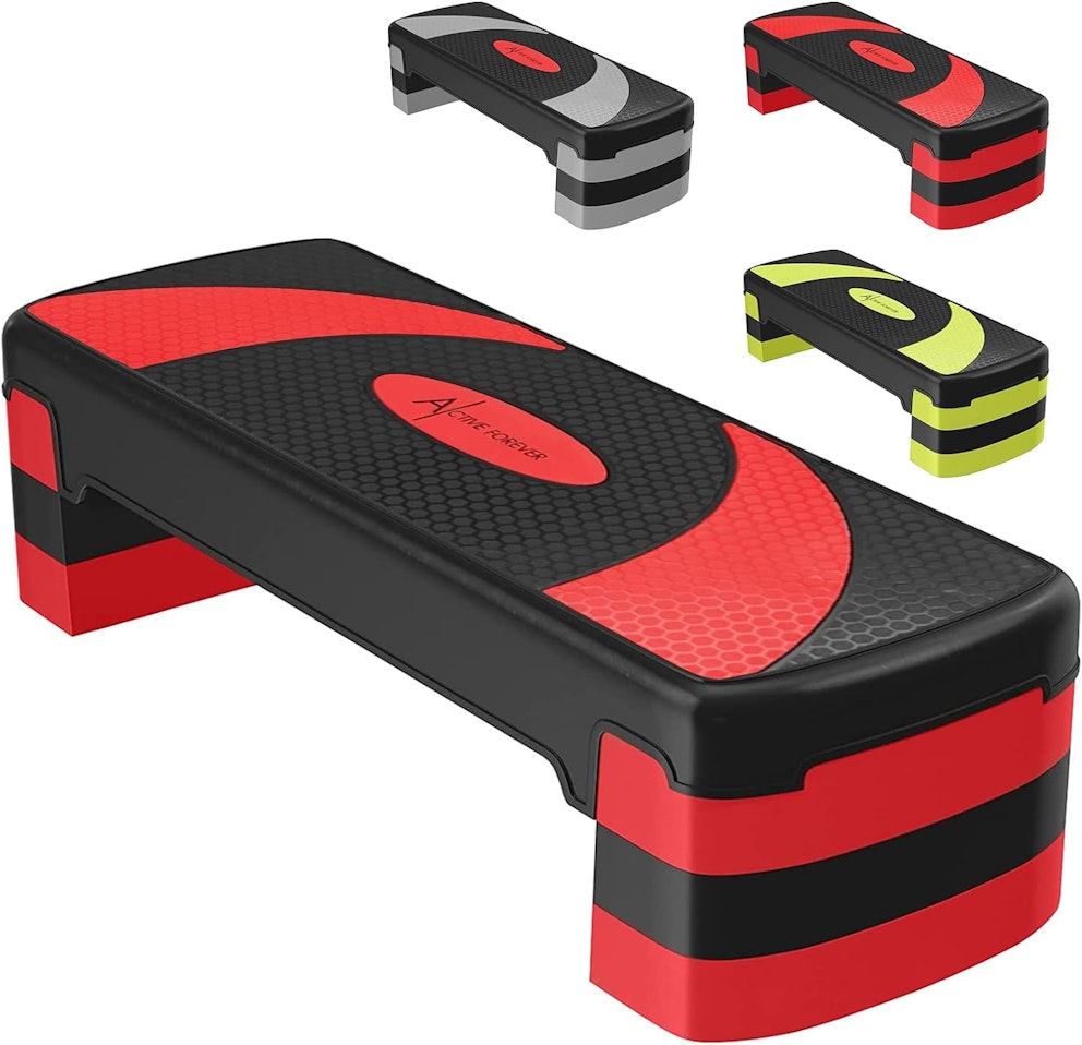 Step aerobics: why this 90's workout is still a great way to get fit