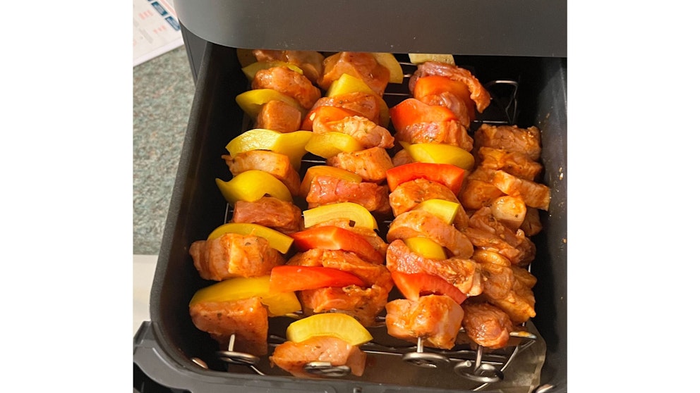 Cosori Dual Air Fryer review - an air fryer for the whole family