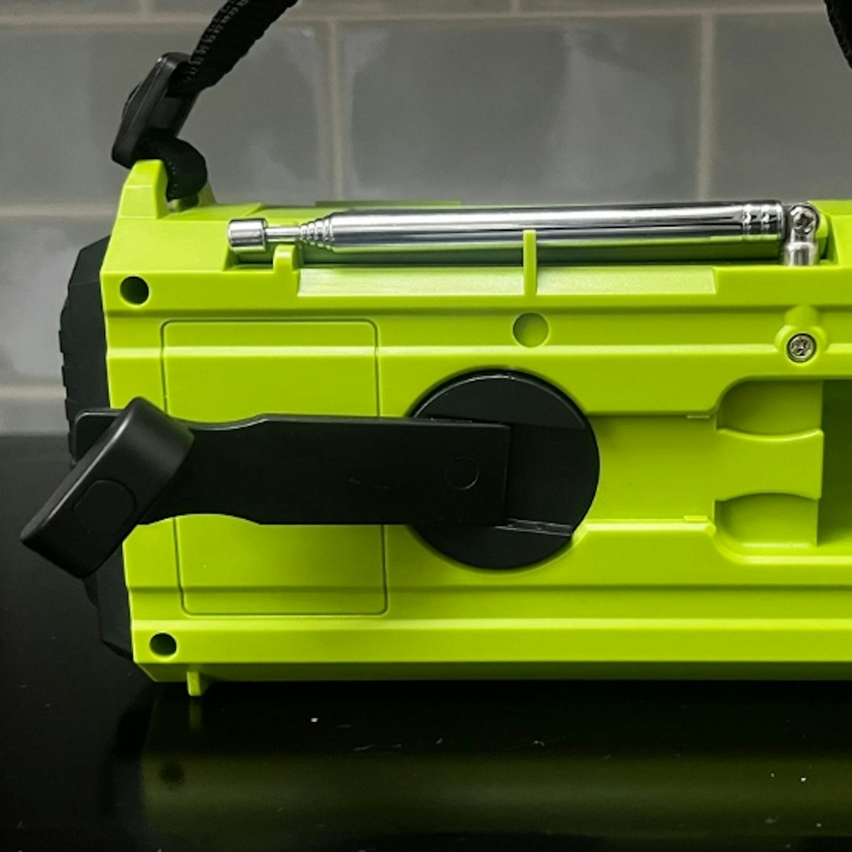 Portable DAB/FM Radio with Rechargeable Battery Review