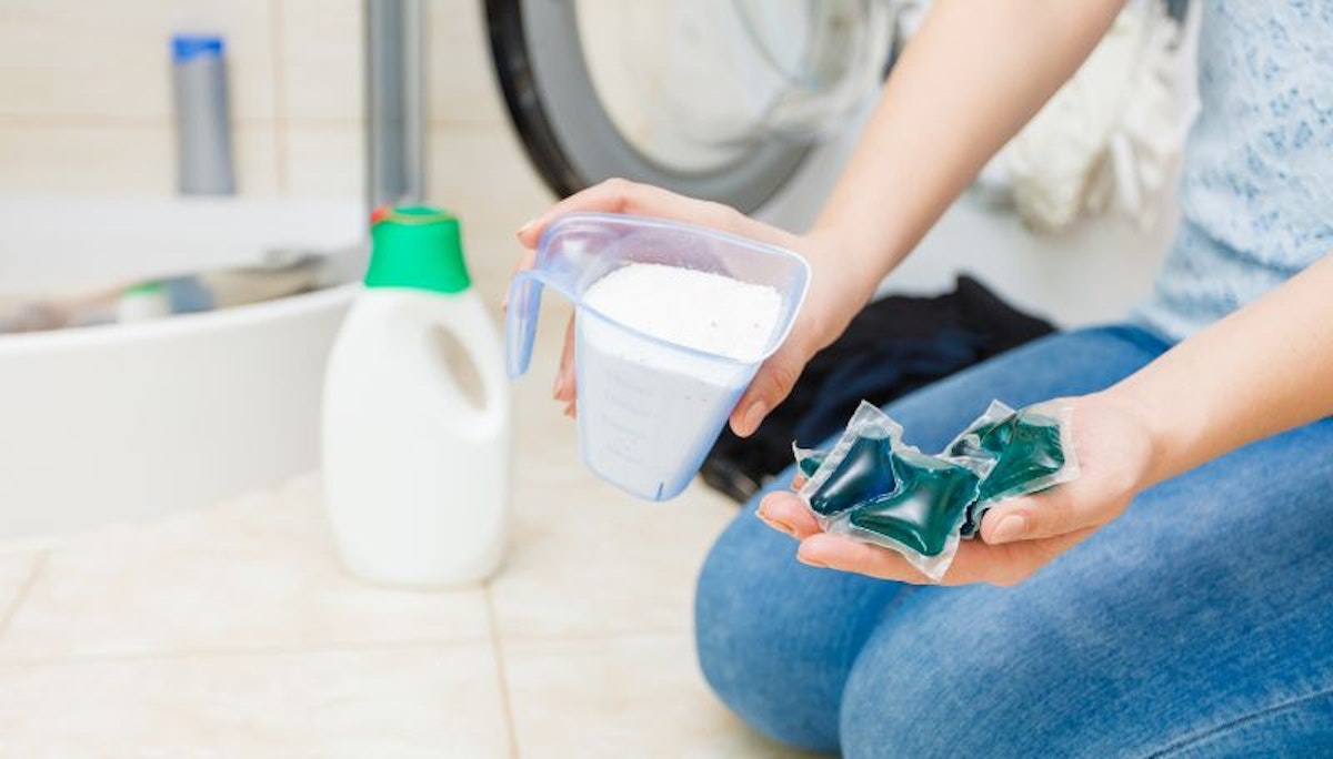 Bio vs non-bio detergent: what to use on your clothes