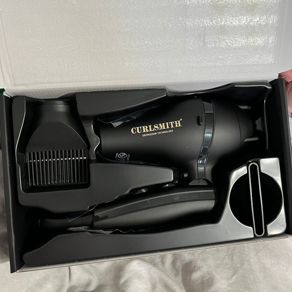 6 best diffusers for curly hair – less frizz, more definition