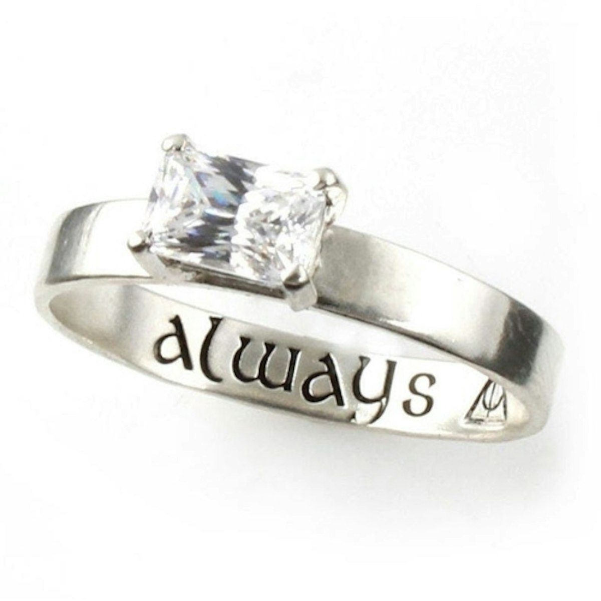 The best Harry Potter engagement rings for an other-worldly proposal