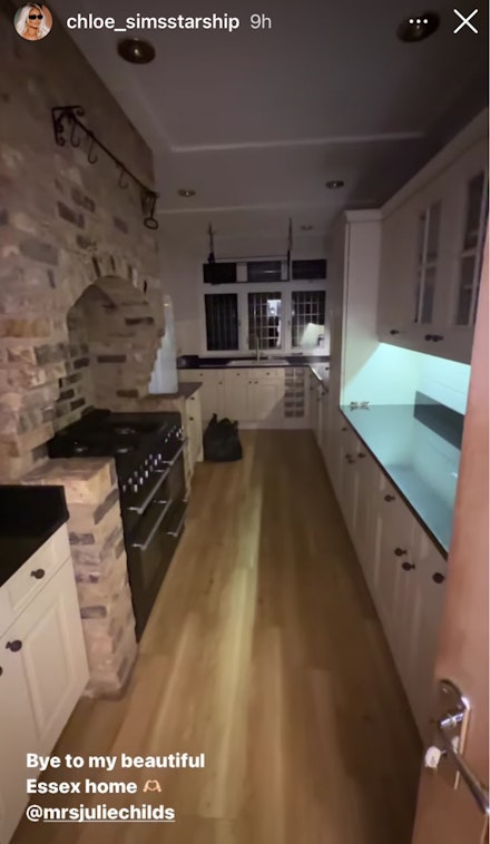 Chloe Sims shows off inside her Essex home and it’s HUGE | Closer