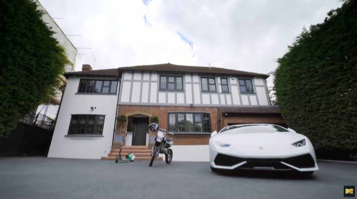 Inside Joey Essex's house with palm trees and THREE dressing rooms