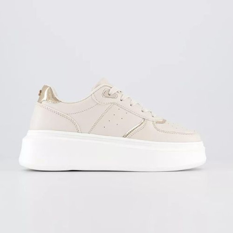 The best platform trainers that will have you steppin' in style