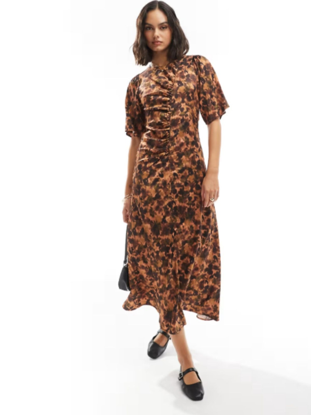 Where To Shop Lorraine Kelly's Latest Dresses And Outfits