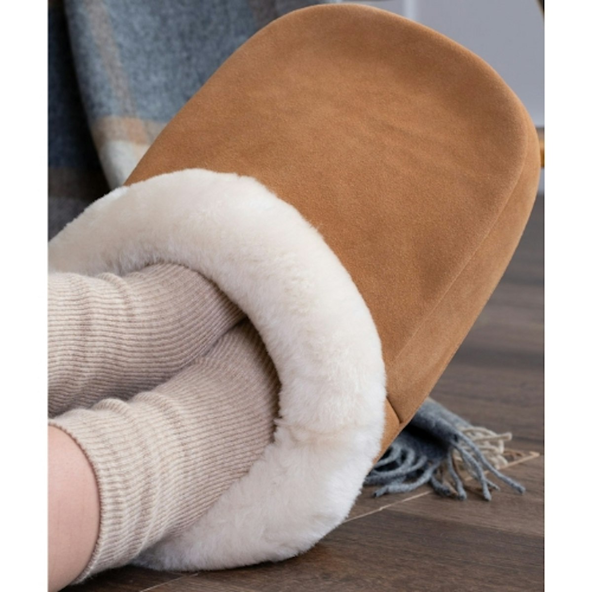 Best Heated Foot Warmers And Slippers To Shop Online UK 2025