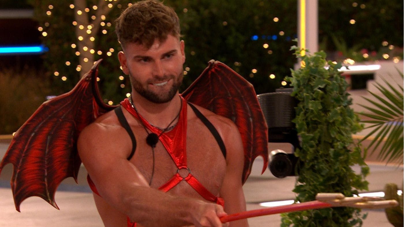 EXCLUSIVE: Tom Clare exposes X-rated Love Island scenes that weren't ...