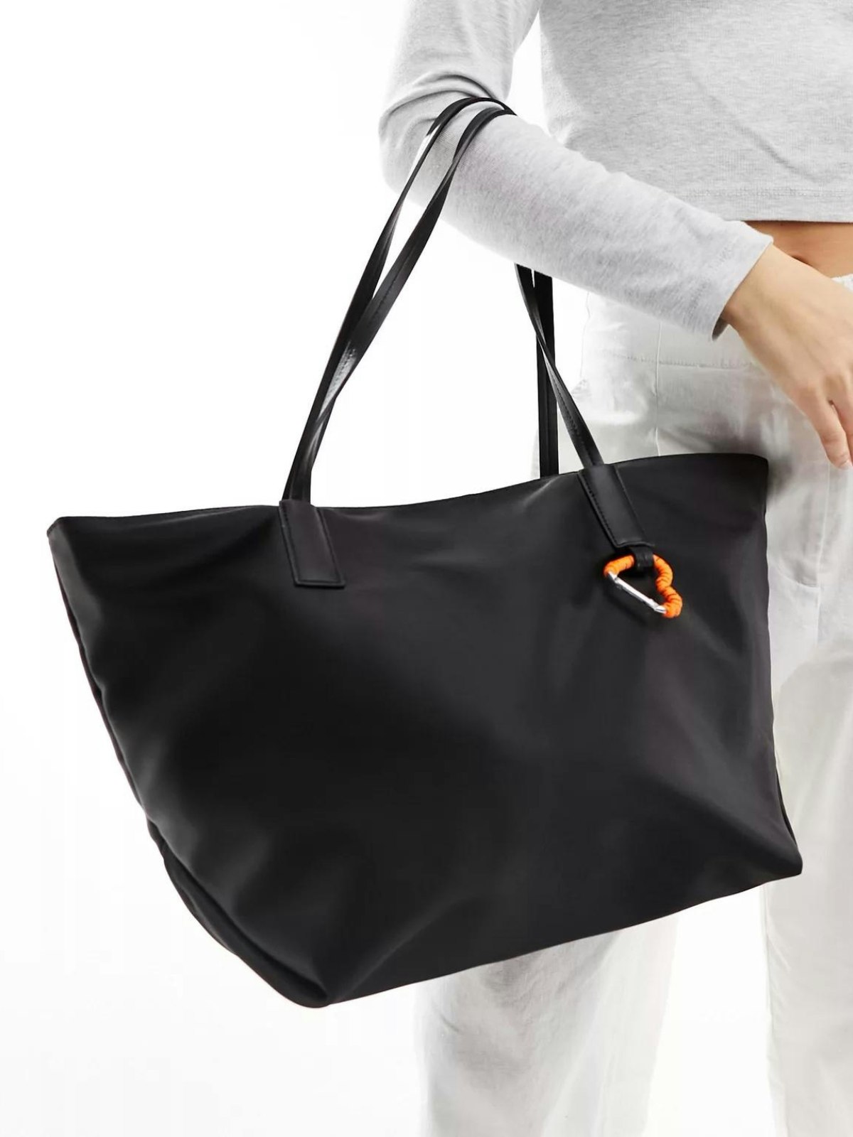 The Best Longchamp Bag Alternatives From Just £19.99
