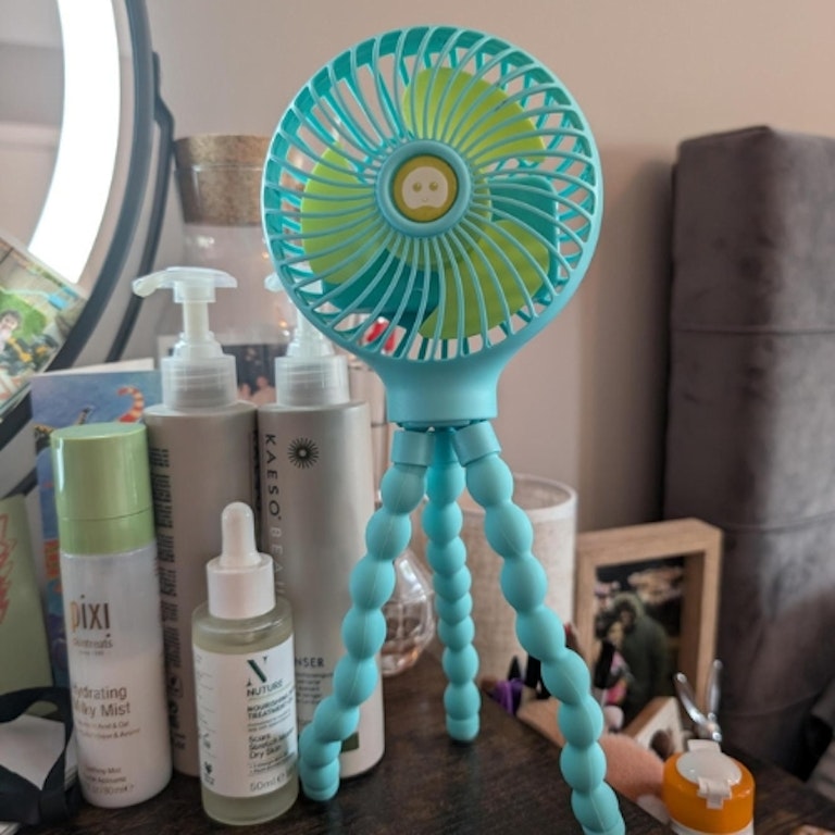 8 Best Hand-Held Fans, Tried And Tested 2025