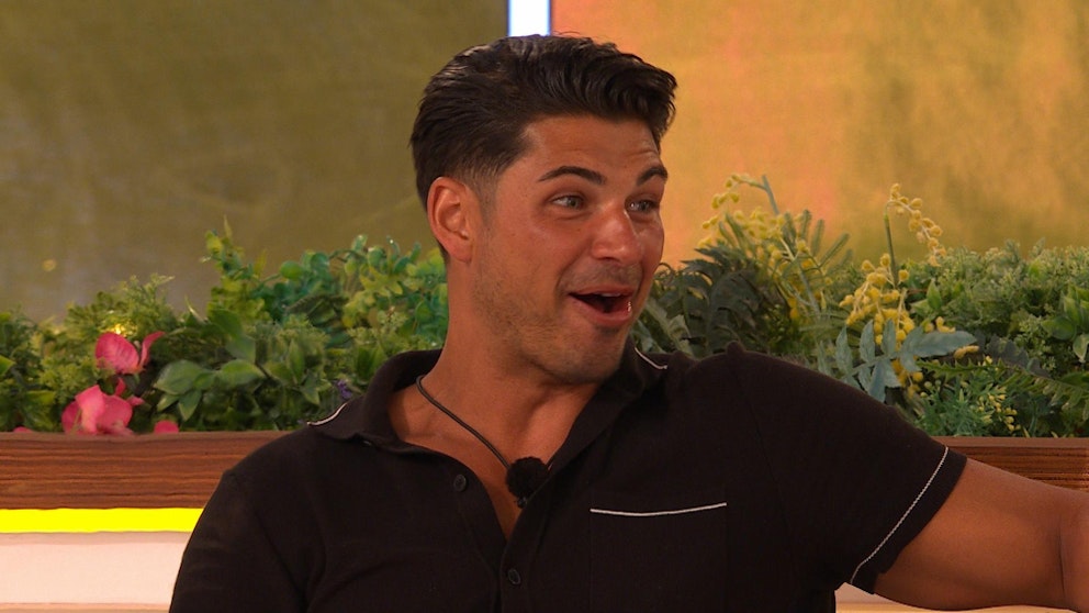 Love Island stars to FIGHT as All Star vows to 'punch Botox out of ...