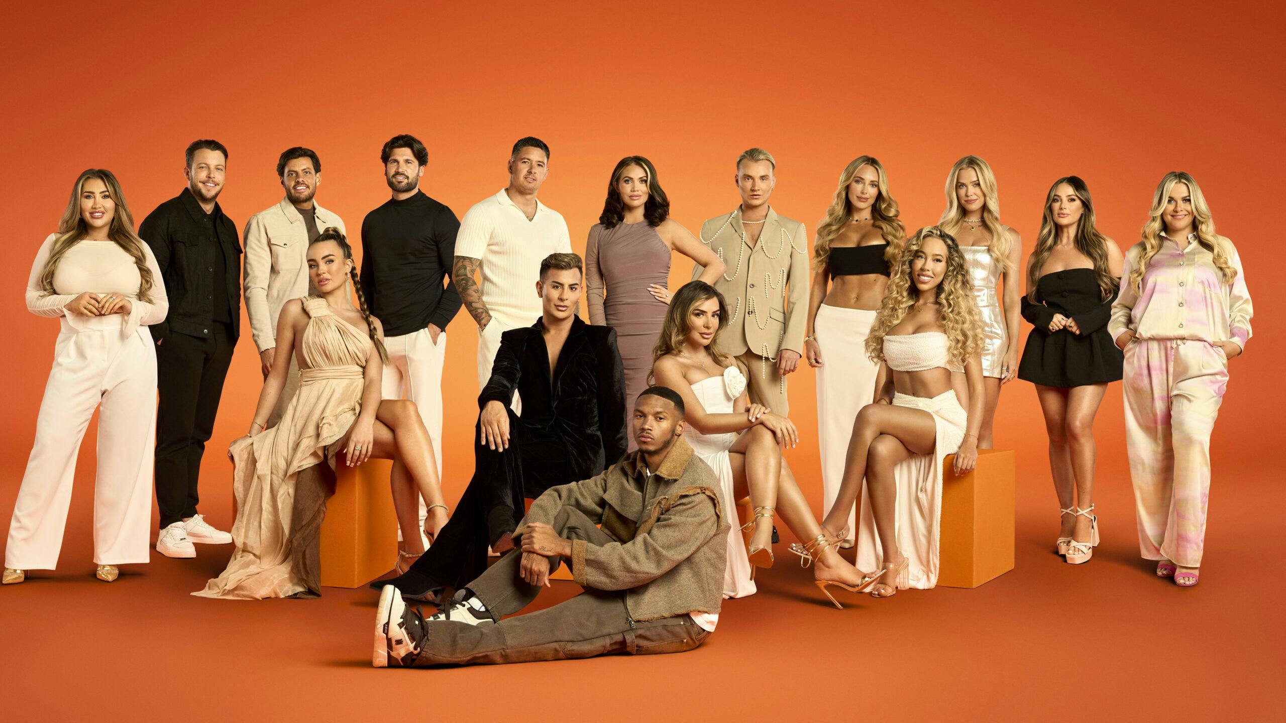 TOWIE's Bianca Gascoigne SPLITS from partner as she moves into a new house