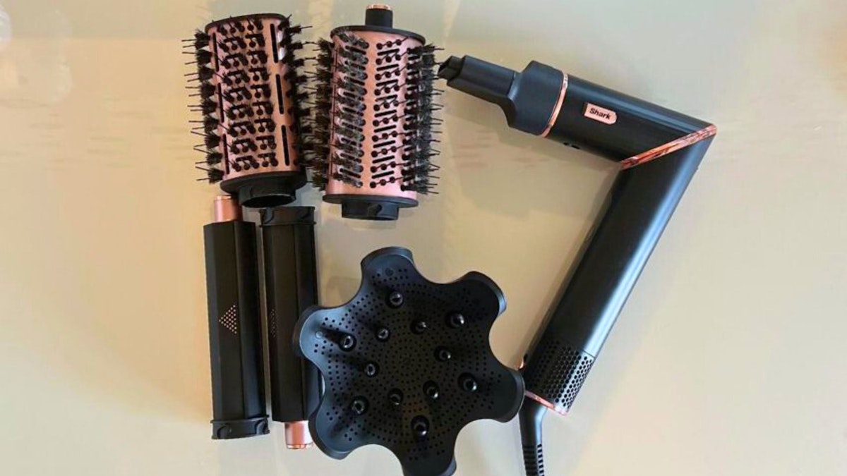 Shark FlexStyle Review: My Quick And Easy 'Go-To Hair Tool'