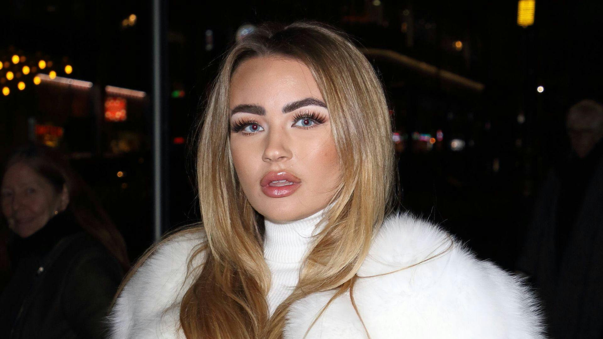 TOWIE's Ella Rae Wise reveals details of boyfriend break-up amid ...