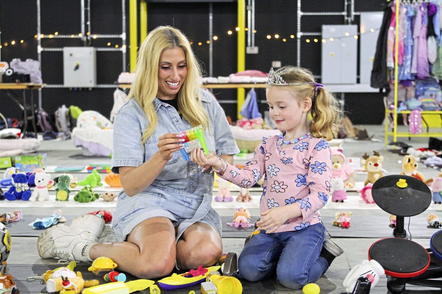 Laurence Llewelyn-Bowen: 'Lock me in Pickle Cottage - I'll show Stacey ...