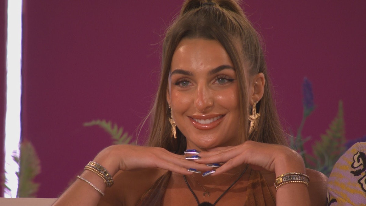 Love Island 2025's Caprice Alexandra: her age, job and romance with ...