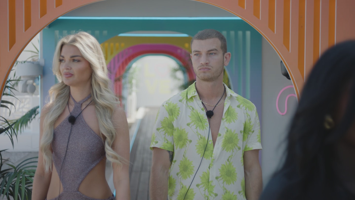 Love Island 2025's Helena Ford: her age, job and romance with Harry ...