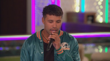 Love Island 2025's Conor Phillips; his age, recouplings and romance ...