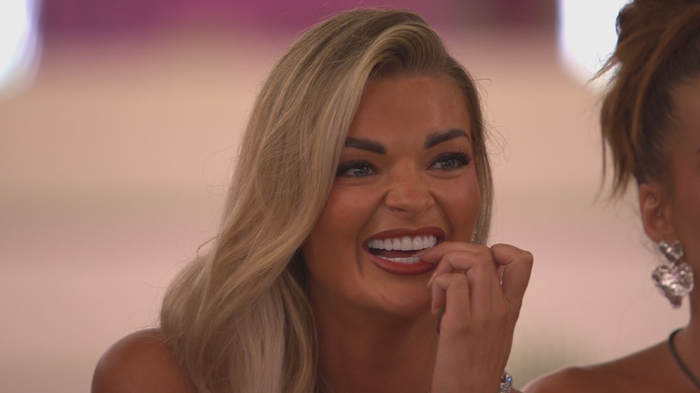 EXCLUSIVE: Harrison Solomon and Lauren Wood expose 'MESSIEST' Love ...