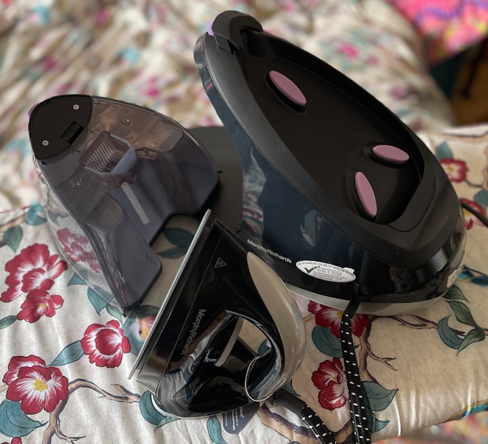 Best Steam Irons Tested: Say Goodbye To Creased Clothes 2026