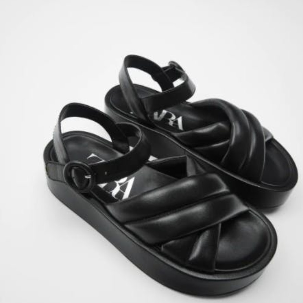 Dad Sandals For Women: The Best, Most Comfortable Pairs To Buy