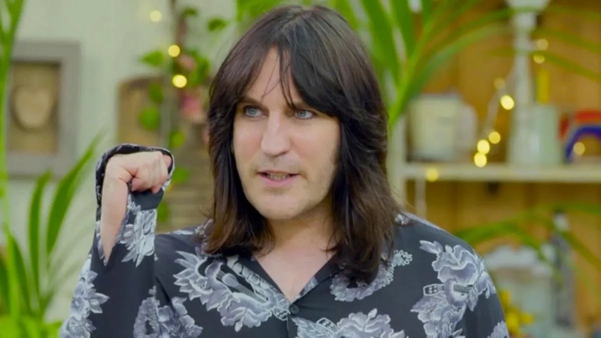 Great British Bake Off Fans Are Shocked After Discovering Noel Fielding ...