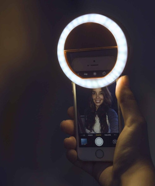 The Best LED Ring Lights For Make-Up, Selfies And Video Calls | Grazia