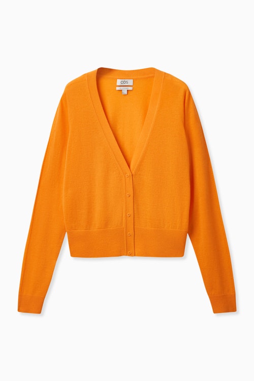 I’ve Just Discovered The Air-Con Cardigan, And Here’s Why You Need One ...