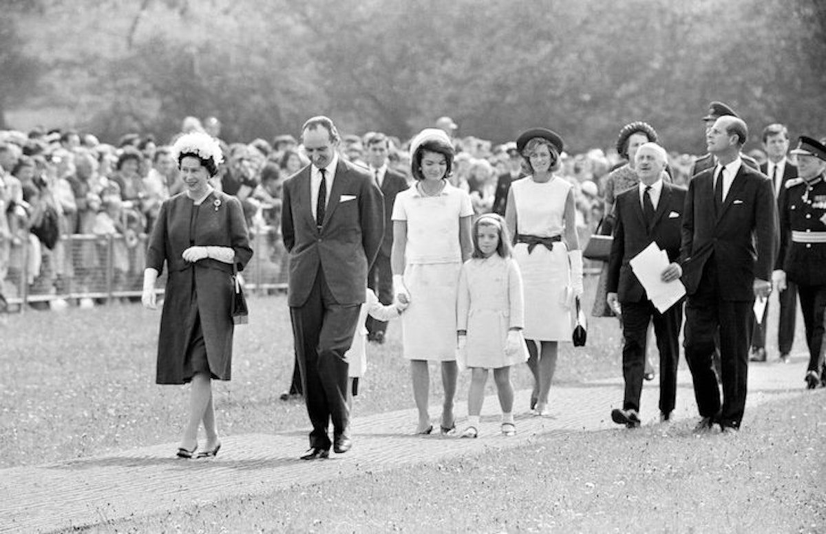 The Queen And Jackie Kennedy: What Really Happened?