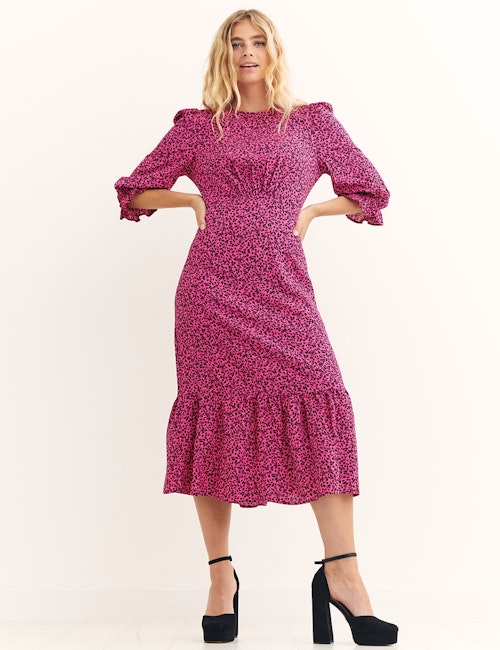 This Celebrity-Loved High Street Dress Sold Out In 24 Hours, And It’s ...