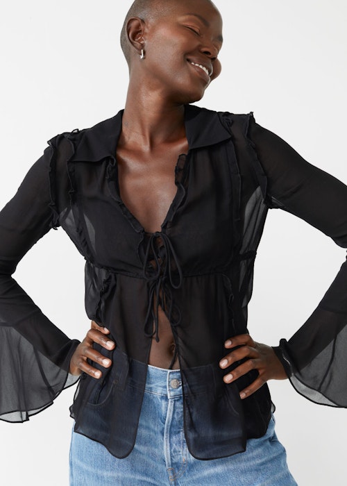 Hailey Bieber’s Party Season Trick Is Easier To Pull Off Than You Might Think | Grazia