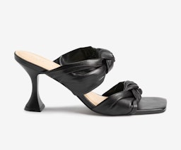 Next Sale: What To Buy And Where To Find The Best Offers