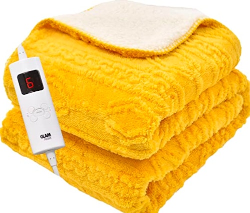 The Best Heated Throws That Could Save You Hundreds Now It’s Freezing ...