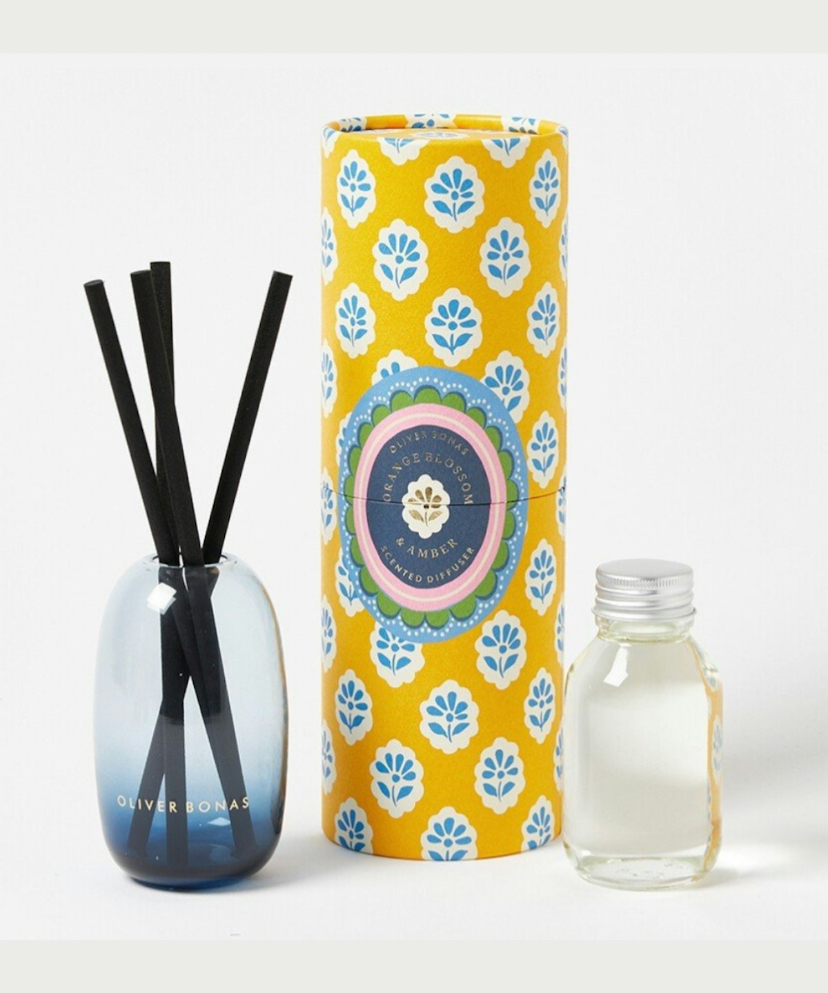 We're Obsessed With The Oliver Bonas Electronic Diffuser Range | Grazia